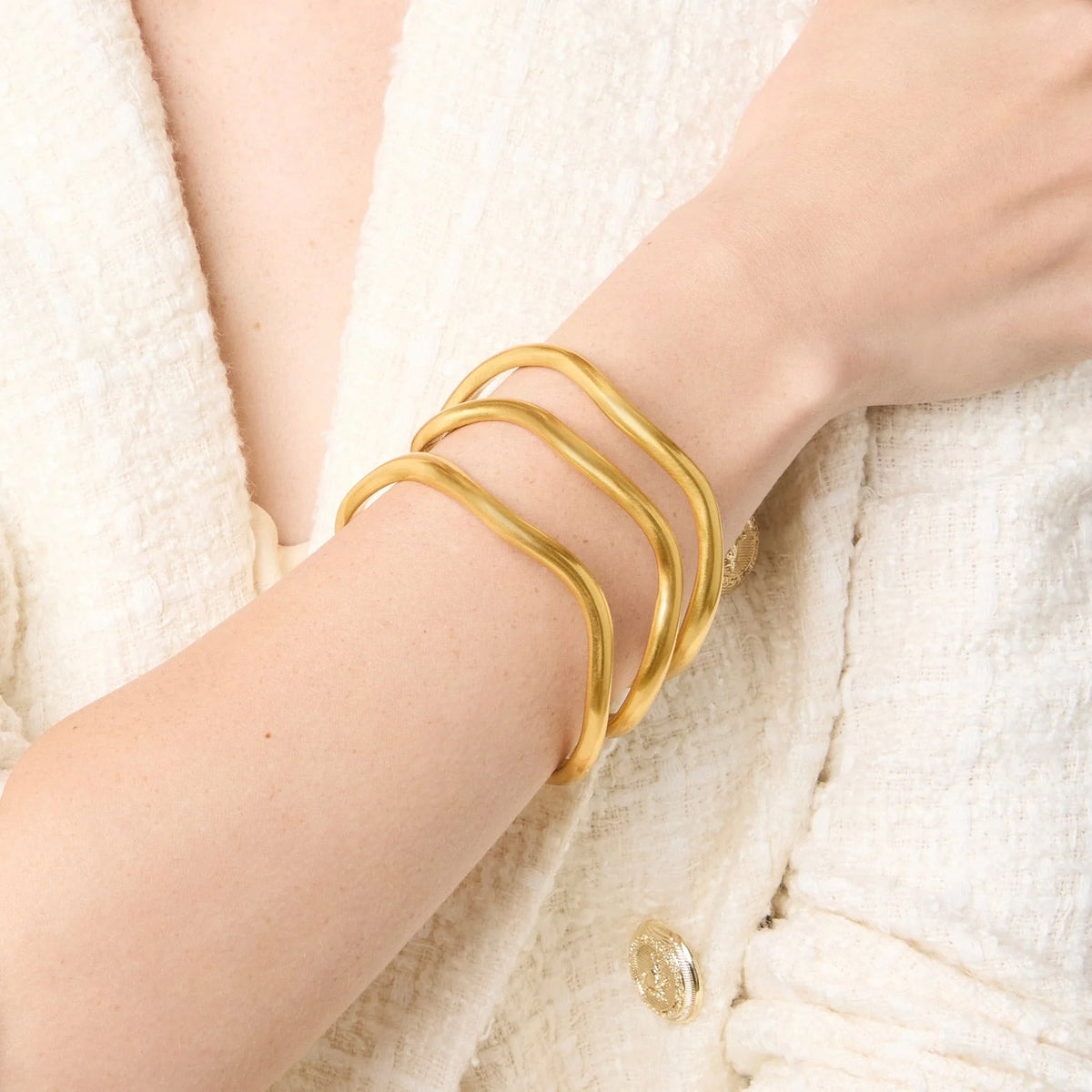 Wave Bangle – Honeysuckle Rose Boutique